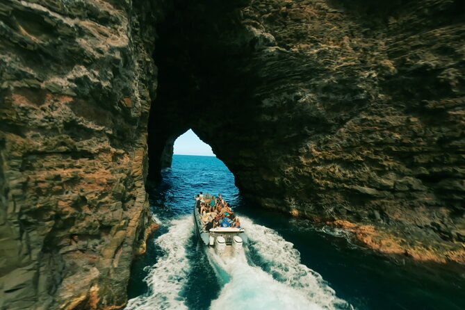 Nā Pali Coast Zodiac Raft Expedition and Snorkeling on Kauai - What to Expect from the Nā Pali Coast Zodiac Raft Expedition