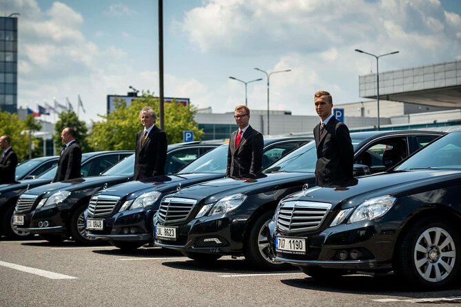 Paris Private Car Service With Driver - Key Points