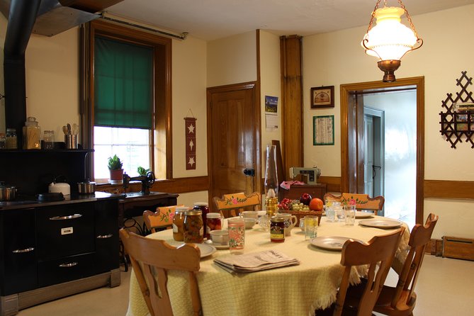 Premium Amish Country Tour including Amish Farm and House - Introduction