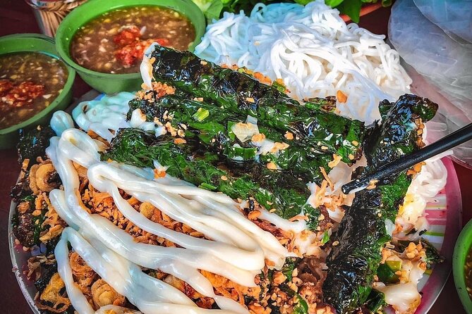 Private Street Food Tour by Motorbike/Car with Local Students - Introduction