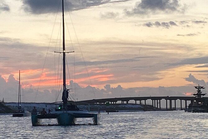 Private Sunset and Dolphin Cruise in Destin-Up to 16 Guests - An In-Depth Look at the Destin Sunset and Dolphin Cruise