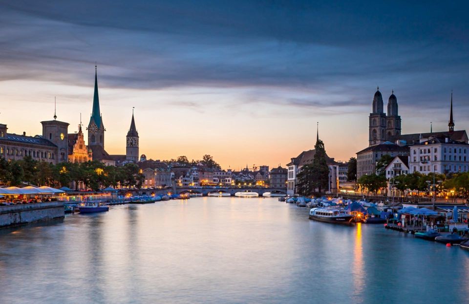 Private Walking Day Tour in Zurich - Exploring Old Town