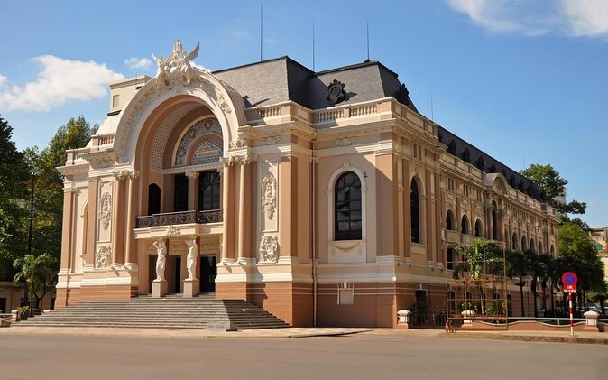 Saigon By Night Tour by Motorbikes with Female Drivers | KissTour - Exploring the Saigon By Night Tour by Motorbikes with Female Drivers