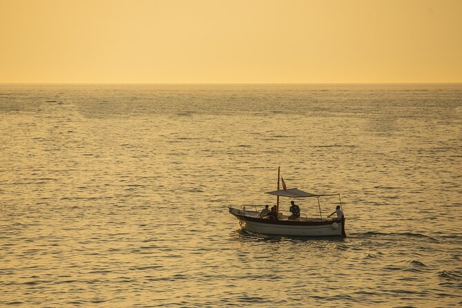 Sorrento Sunset Experience With Prosecco, Limoncello and Snacks - Key Points