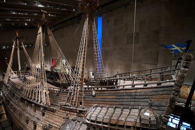 Stockholm City Tour + VAASA Museum VIP Car (Private Service) - Key Points
