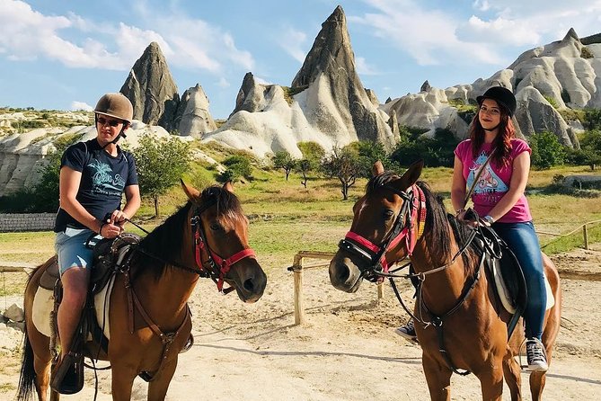 Sunset Horse Back Riding Tour - Tour Overview