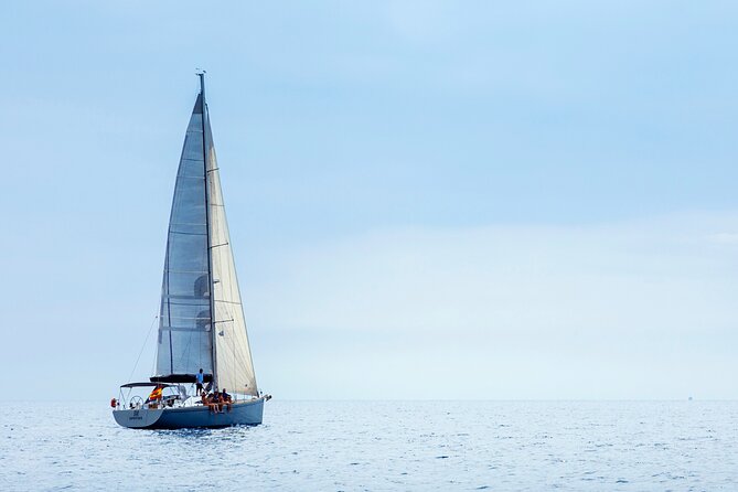 Sunset or Afternoon Yacht Tour in Barcelona With Drinks & Snacks - Whats Included in Your Tour