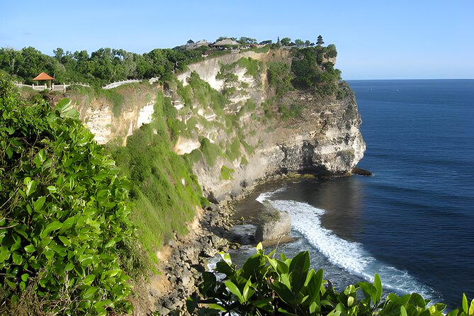 Uluwatu Sunset Tour: Kecak and Fire Dance with Jimbaran Dinner - A Complete Overview of the Uluwatu Sunset Tour