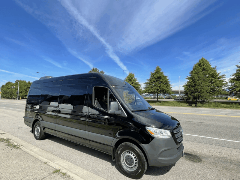 Vancouver: Private Shuttle - Suburban/Benz van - An Introduction to the Vancouver to Bellingham Private Shuttle