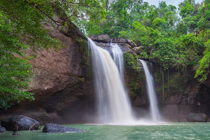 Waterfall, Rainforest, Chocolate Tour, Historical Sites, Private - Key Points