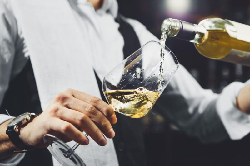 Woodinville Wine Country: Hurray for Hollywood - What Is the Woodinville Hurray for Hollywood Wine Tasting Pass?