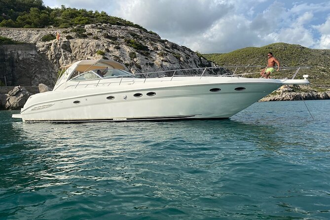 Yacht Excursion With Drinks, Lunch and Snorkeling in Gran Canaria - Key Points