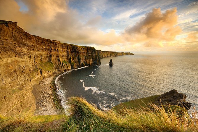 12:00 Cliffs of Moher Tour - Who will love this tour?