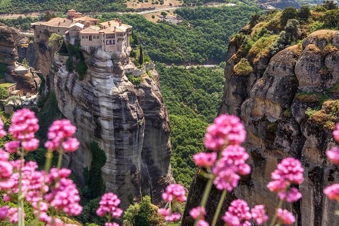 3-Day Tour: Mycenae, Epidaurus, Nafplio, Delphi, Meteora With 4* Hotel Included - Guides and Insider Knowledge