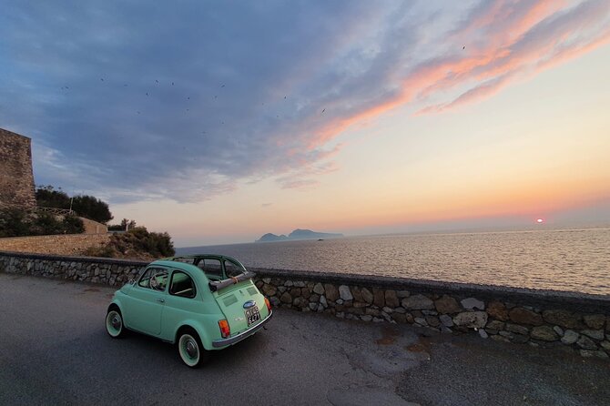 3 Hour Sunset Tour in Vintage Cars in Sorrento