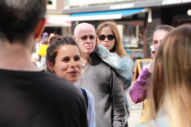 Amsterdam Walking Tour with Dutch Pancake Lunch - Who Should Consider This Tour?