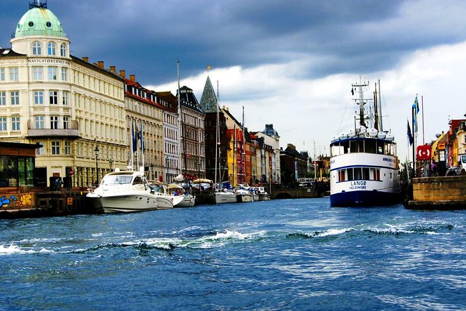 Arrival Transfer: Airport CPH to Copenhagen by Business Car - What to Expect During Your Ride