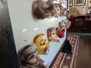 Batik & Pottery Making at Borobudur Village