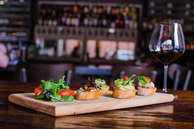 Eat, drink and repeat: Wine and Food tasting tour in Venice
