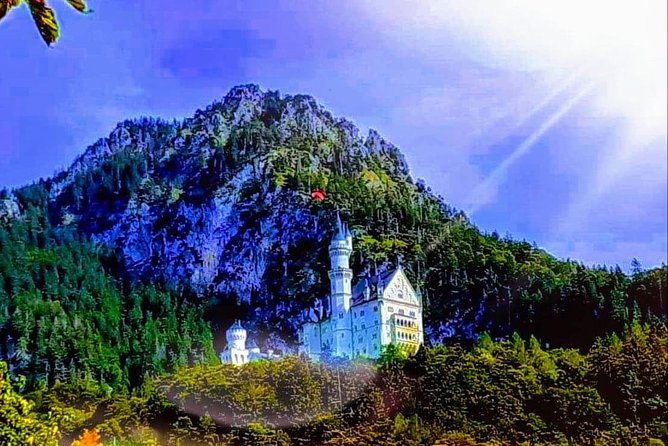 EXCLUSIVE 3 Royal Castle SKIP-THE LINE Tour of Neuschwanstein + Linderhof + Hohenschwangau from Munich - What You’ll See and Do: A Detailed Breakdown