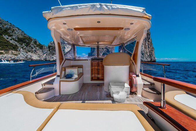 Full-Day Amalfi Coast Private Boat Tour from Sorrento or Positano - What Makes This Tour Stand Out
