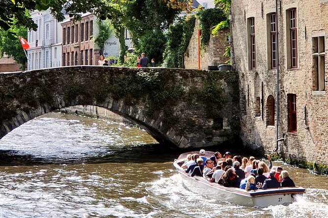 Guided boat trip and walk - Deep Dive into the Itinerary