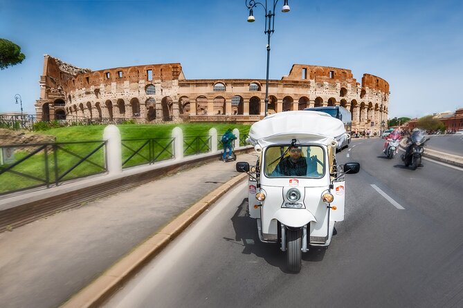 Private: 3 hours ETuk Tour in Rome