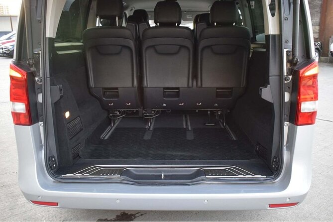 Private Dublin Airport Transfer to & from Belfast City