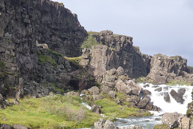 Private Golden Circle with airport transfer (only to Keflavik)