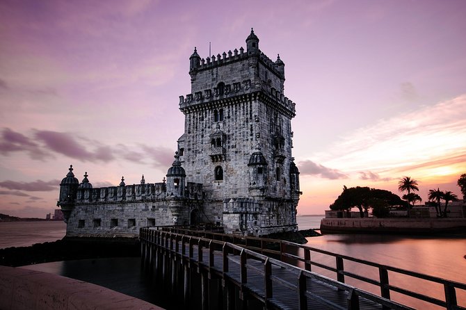 Private Premium Car Transfer from Porto to Lisbon with 2 hours for sightseeing - Who is This Tour Best Suited For?