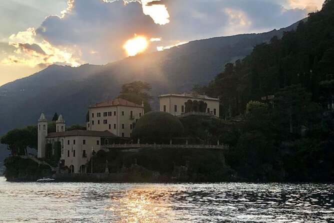 Private Sunset Kayak Villas Experience