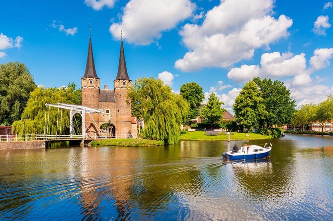 Private tour to Kinderdijk windmills and Delft from Amsterdam - Authentic Experiences and Highlights