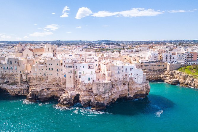 Private Transfer from Bari (BRI) Airport to Fasano