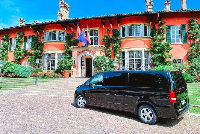 Private transfer from Como to the Lake villages and vice versa