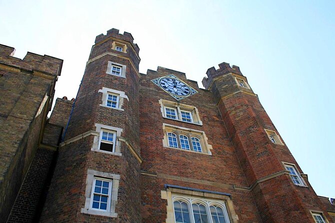 Royal Historic Pubs Walking Guided Tour in London - Frequently Asked Questions