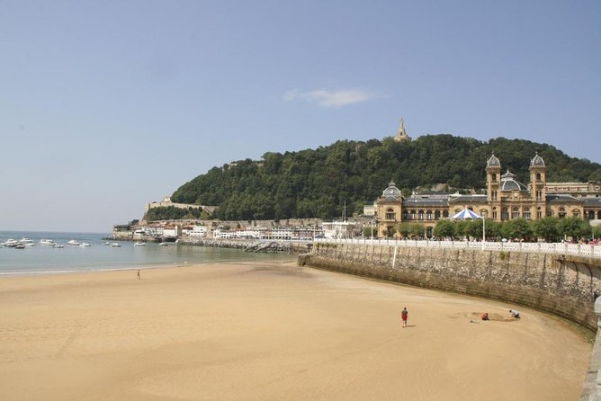 Small-Group Electric Bike Tour in San Sebastián - What to Expect on the Tour