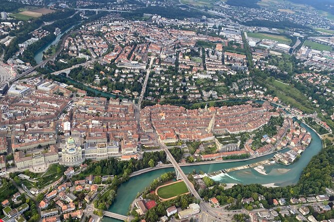 Swiss Capital city helicopter sightseeing tour - the ideal flight to see Berne