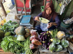 Yogyakarta: Cooking Class with Traditional Market Tour