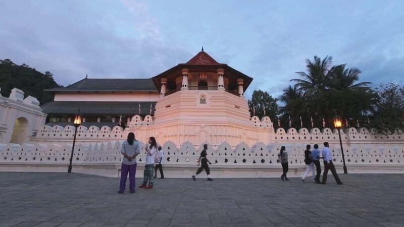 2-Day Scenic Tour from Kandy to Ramboda & Nuwara Eliya - Introducing this Sri Lankan Adventure