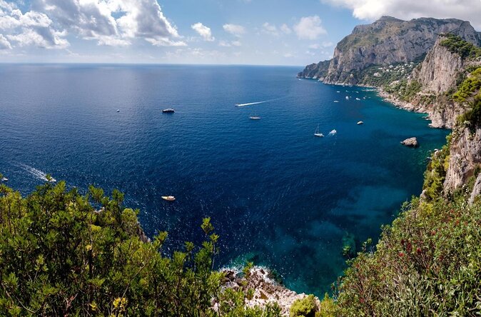 2 Hours Guided Sunset Tour of the Island of Capri with Aperitif - Key Points