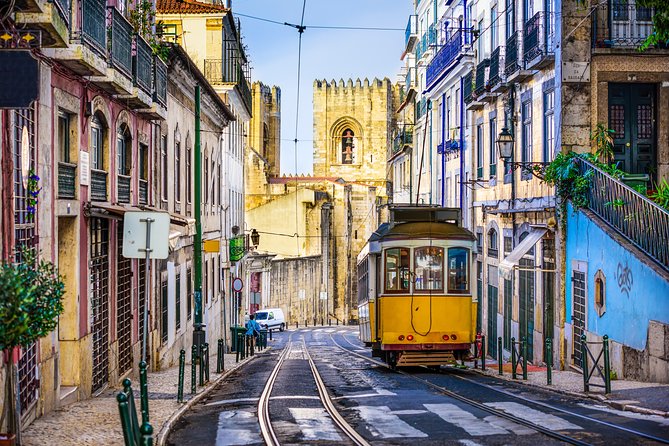 3 Tours Private / Tour SINTRA Second Day Tour FÁTIMA Third day Tour LISBON - Day 3: Lisbon’s Historic and Panoramic Highlights