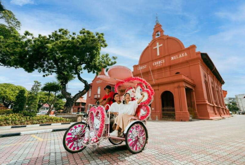 5D4N Kuala Lumpur, Genting, Malacca and Putrajaya Tour - Discovering Kuala Lumpur: The Heart of Malaysia