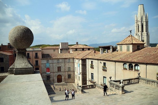 6 hours private tour of Girona: GAME OF THRONES from Barcelona with pick up - Authentic Experiences and Traveler Perspectives