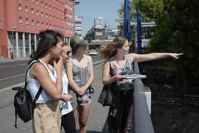 Alternative tour, History off the beaten path - The Sum Up