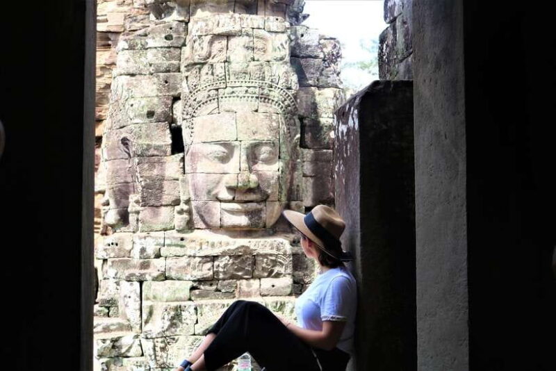 Angkor Wat: Full-Day Temples Small Group Tour - The Itinerary: What to Expect from Dawn to Dusk