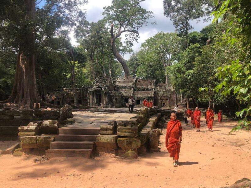 Angkor Wat Highlights Tour & Sunset View - Detailed Breakdown of the Itinerary