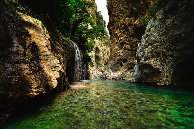Arachthos white water river Rafting: Plaka's Bridge- Tzari - Authentic Feedback from Participants