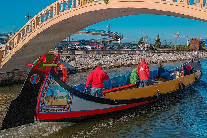 AVEIRO AND NEW COSTA: Private Full-Day Tour from Porto - Visiting Costa Nova: The Colorful Houses and Coastal Vibes