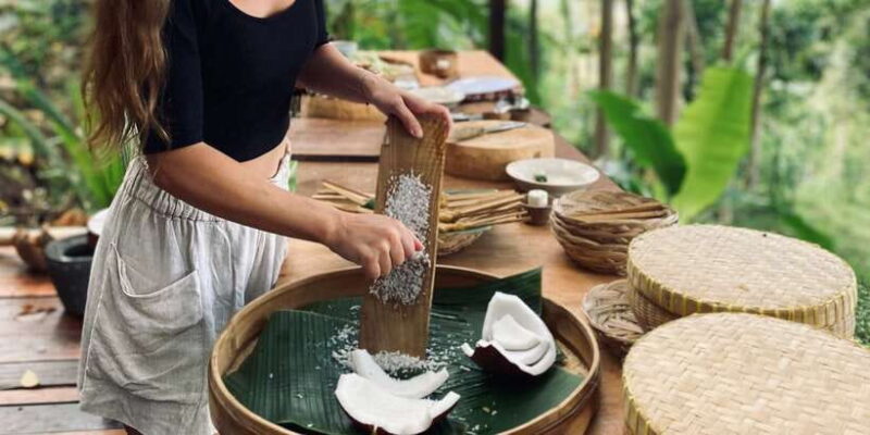 Bali: Cooking Class with 5 Balinese Dishes - The Unique Setting: Cooking in the Woods