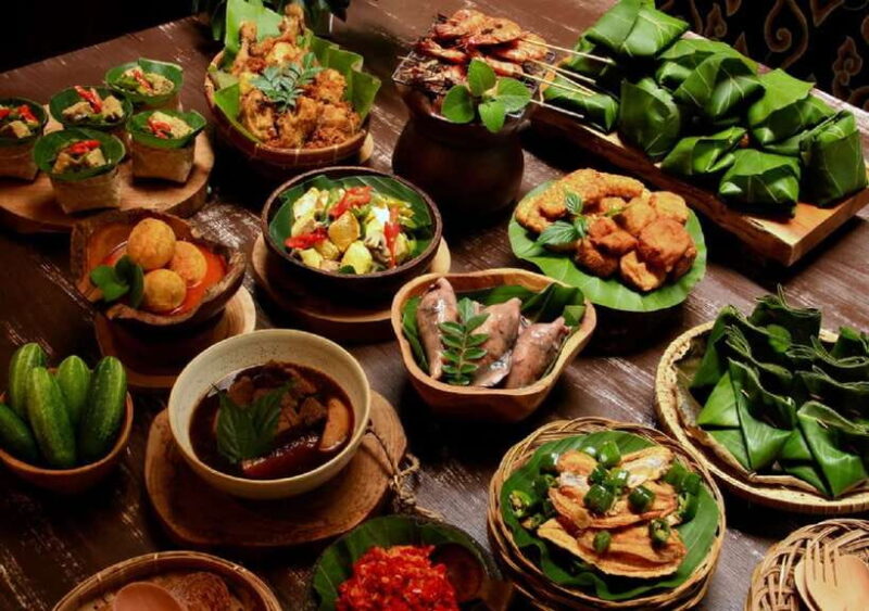 Bali: Taman Ayun and Tanah Lot Temple Sunset Tour - Who Should Consider This Tour?